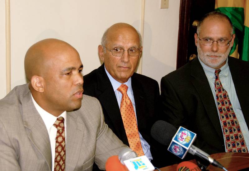 Emails, letters reveal LNG ties | News | Jamaica Gleaner