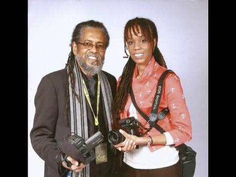 ‘Greetings Across the World’ - A Jamaican Christmas tradition ...